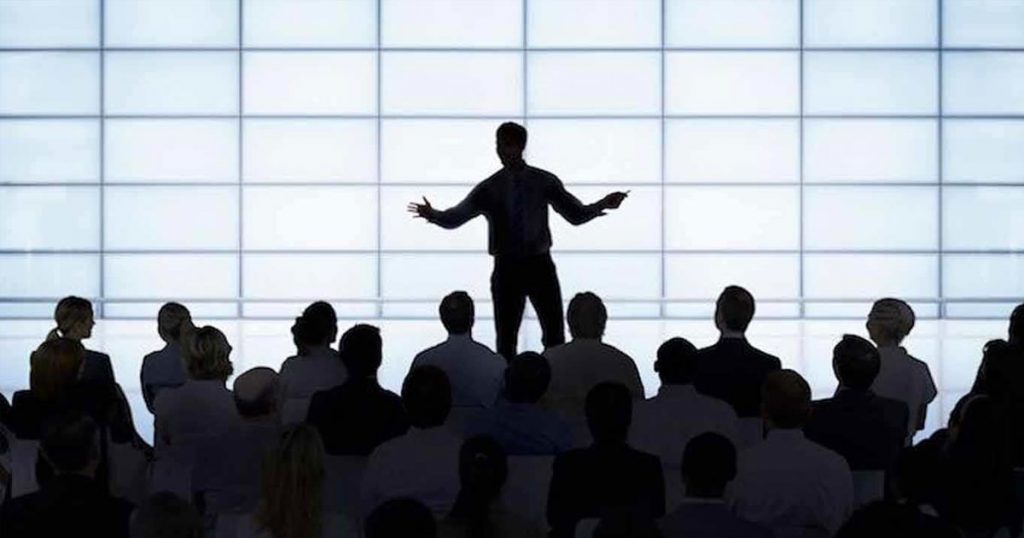 Cara Membuat Teks Pidato yang Baik dan Benar Serta Contohnya - IDCloudHost