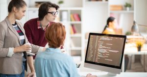 Sejarah Singkat dan Contoh Penggunaan Bahasa Pemrograman C++ - IDCloudHost