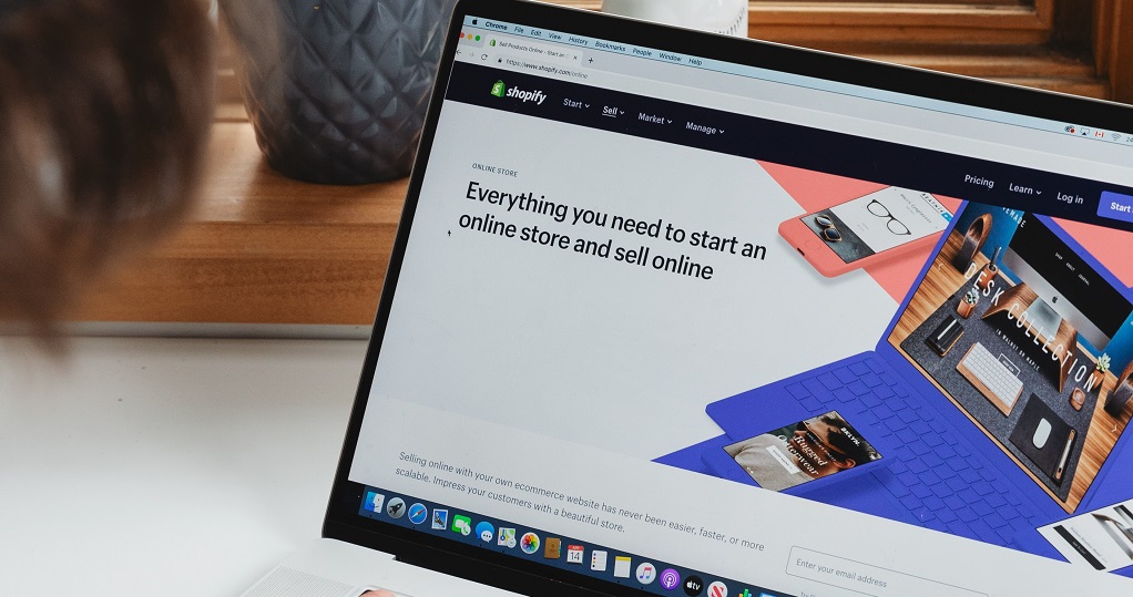 Apa Itu BMP? Kegunaan dan Keunggulannya - IDCloudHost