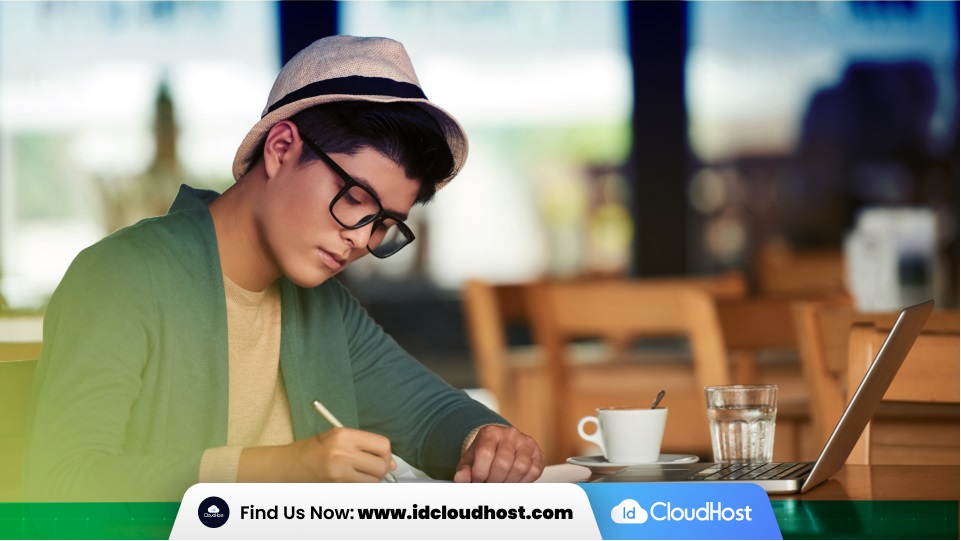 Profesi Technical Writer dan Skill yang Diperlukan - IDCloudHost